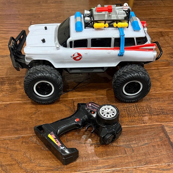 Ghostbusters | Toys | Ghostbusters Ecto Rc Monster Truck With Remote ...